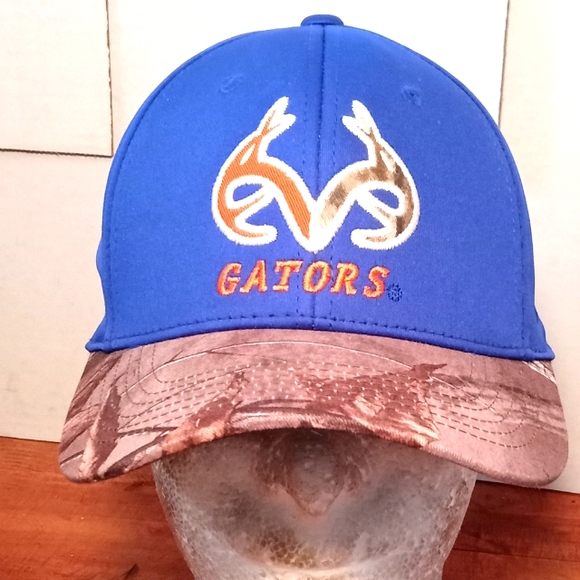 Top of the World | Accessories | Real Tree Florida Gators Camo Bill Pro ...